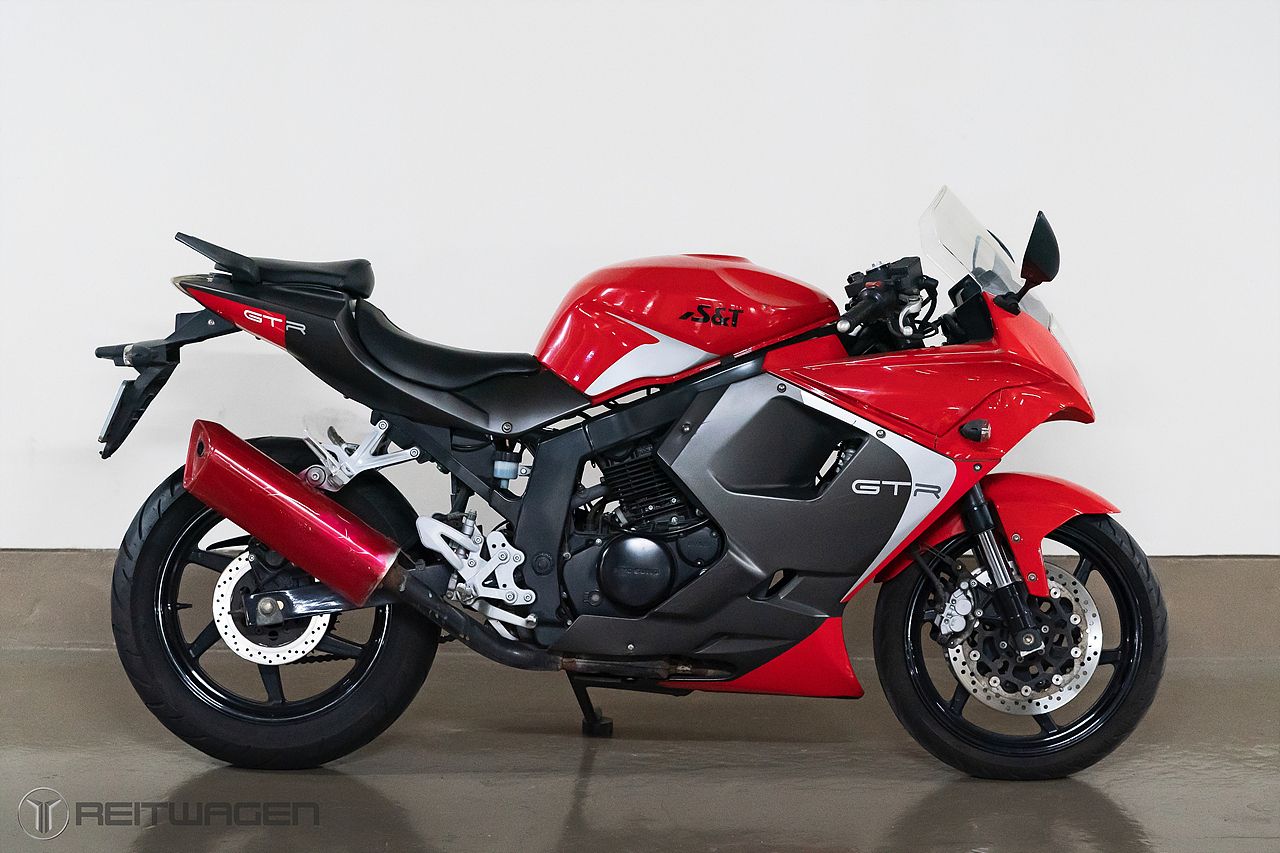  KR 250 R 2015 
